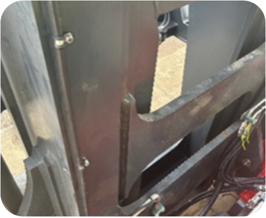 DropsA Single Line Progressive Auto Lube System - Lubrication Engineering